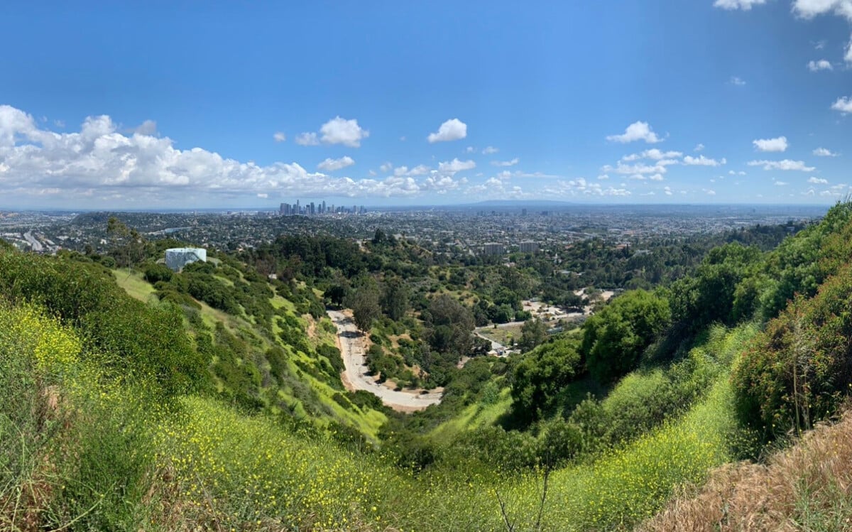 The Simplest Way to Hike to the Hollywood Sign (Updated)
