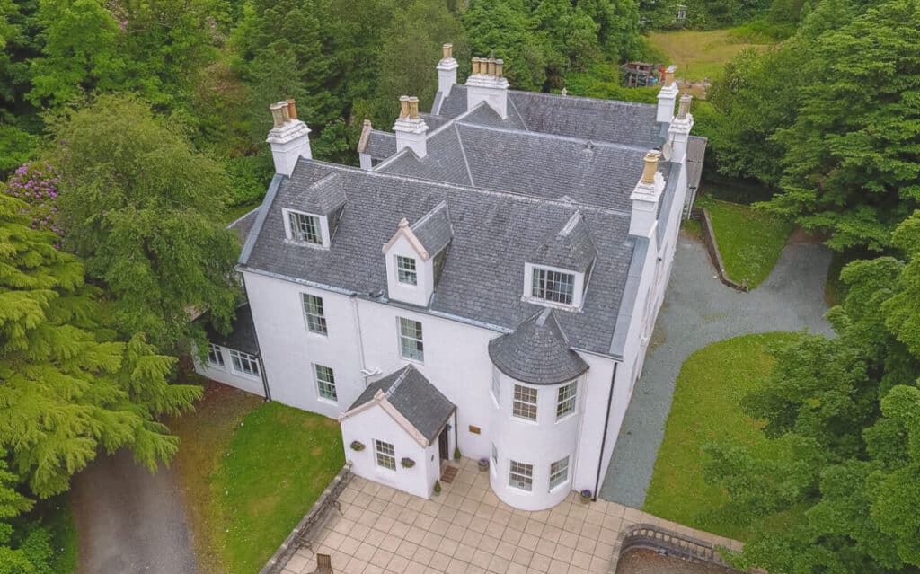 Top 8 Unforgettable Places to Stay on The Isle of Skye